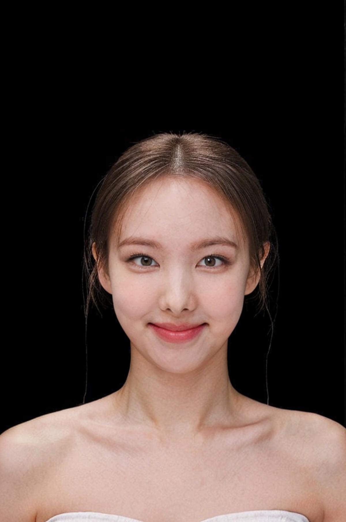 Twice Nayeon (나연) Lookalike - v1.0 | Stable Diffusion LoRA | Civitai