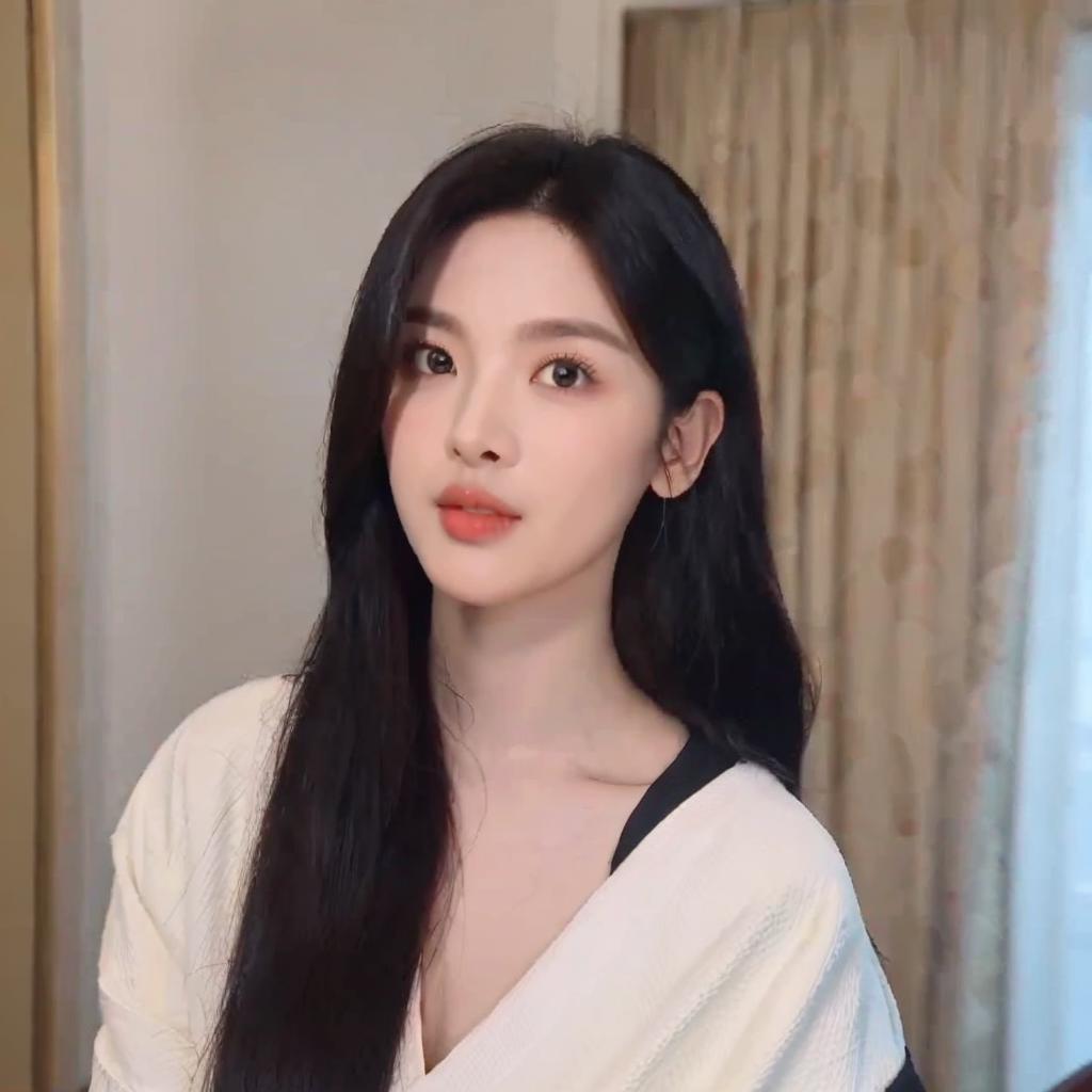 杨超越 chaoyue-sd-v8 - V8 - CivitAI Archive