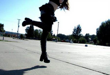 2000s alt girls - V1 | Flux LoRA | Civitai